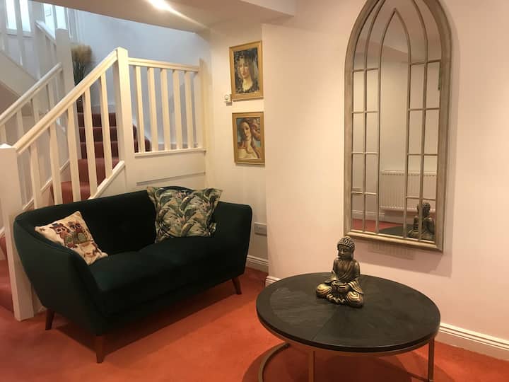 Lovely 1 Bedroom House With Pretty Patio Garden - Wexford