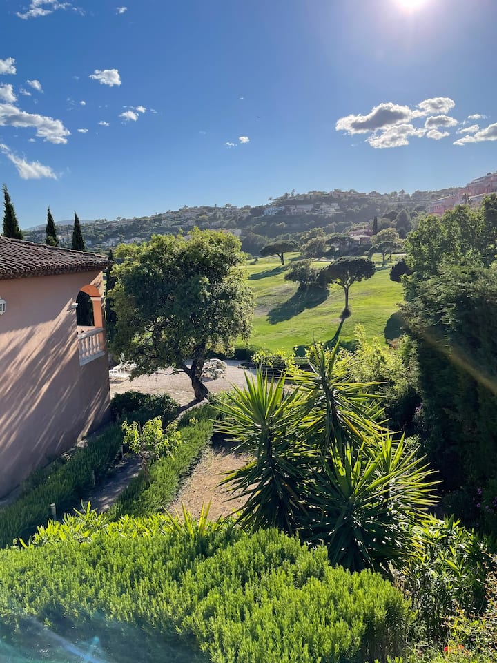 Appartement Au Pied Du Golf De St Maxime - Sainte-Maxime