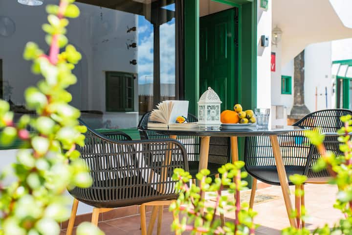 Cozy Apartment In Puerto Del Carmen - Puerto del Carmen