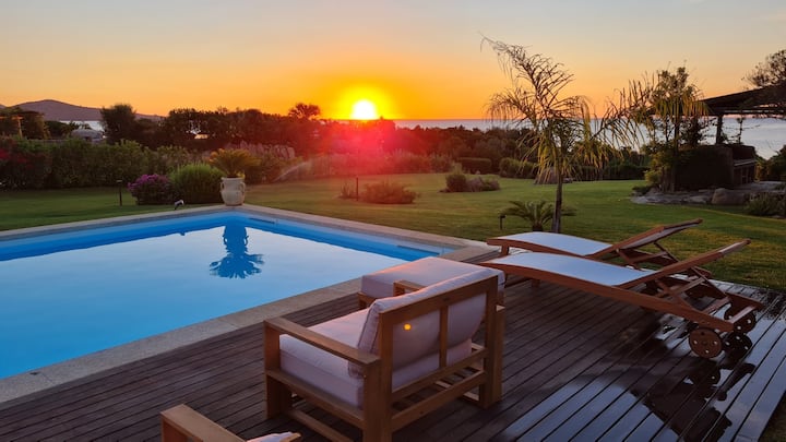 Villa Marina.  Piscina E Strepitosa Vista Mare. - San Teodoro