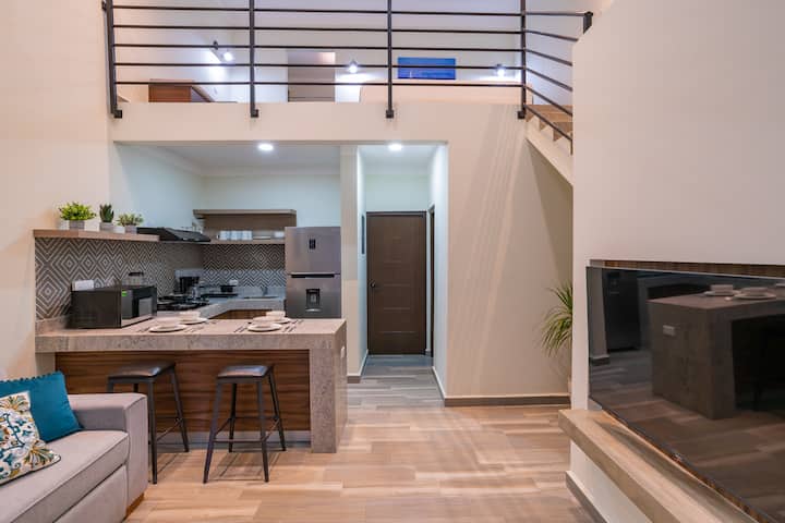 Santa Cruz Suite #1 - La Paz