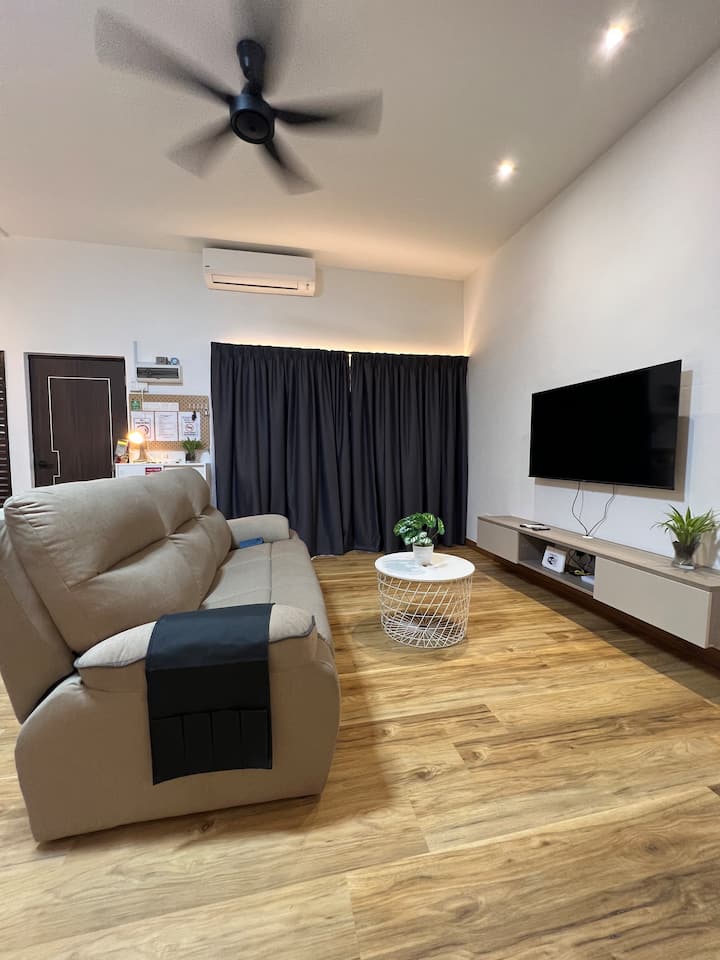 Luxury Event-house 3br (8-12pax) - Kajang