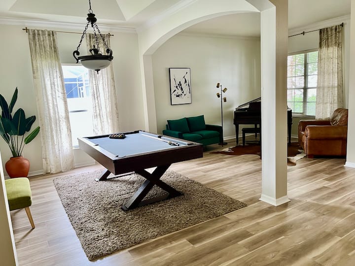Sandy Oasis 5-bedroom With Pool Sarasota/bradenton - Bradenton, FL