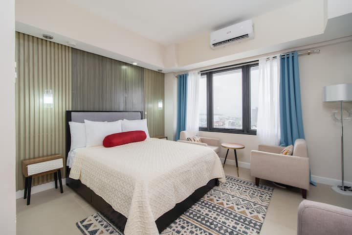 The 22q Studio Uptown Cebu City@baseline Premier - Cebu