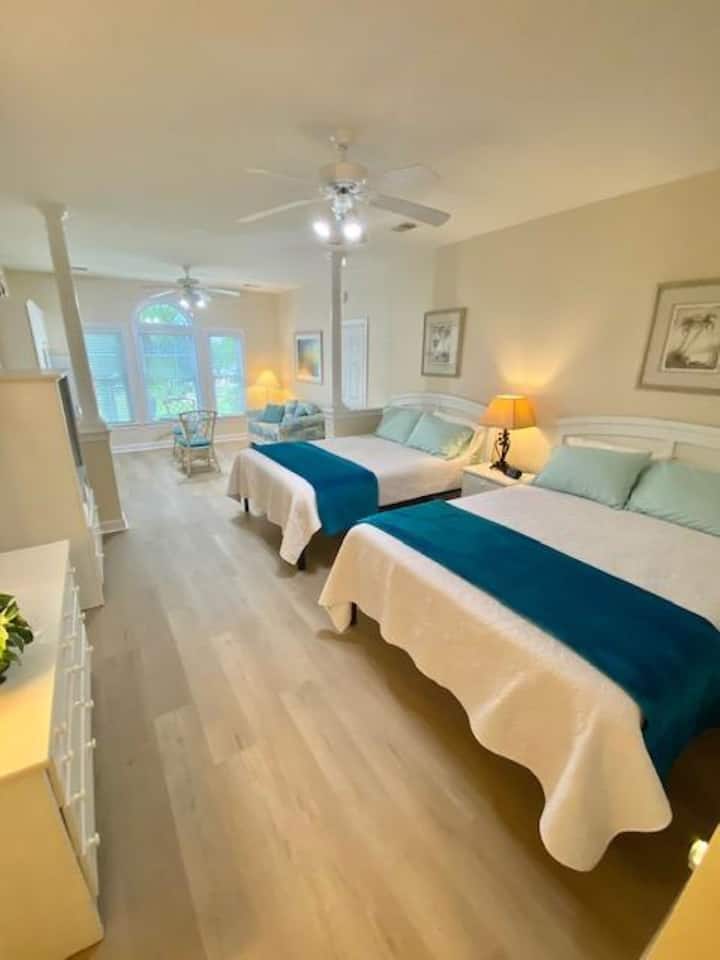 Fun & Sun 2 Br Villa:  Golf, Beach & Pool Central - Sunset Beach, NC
