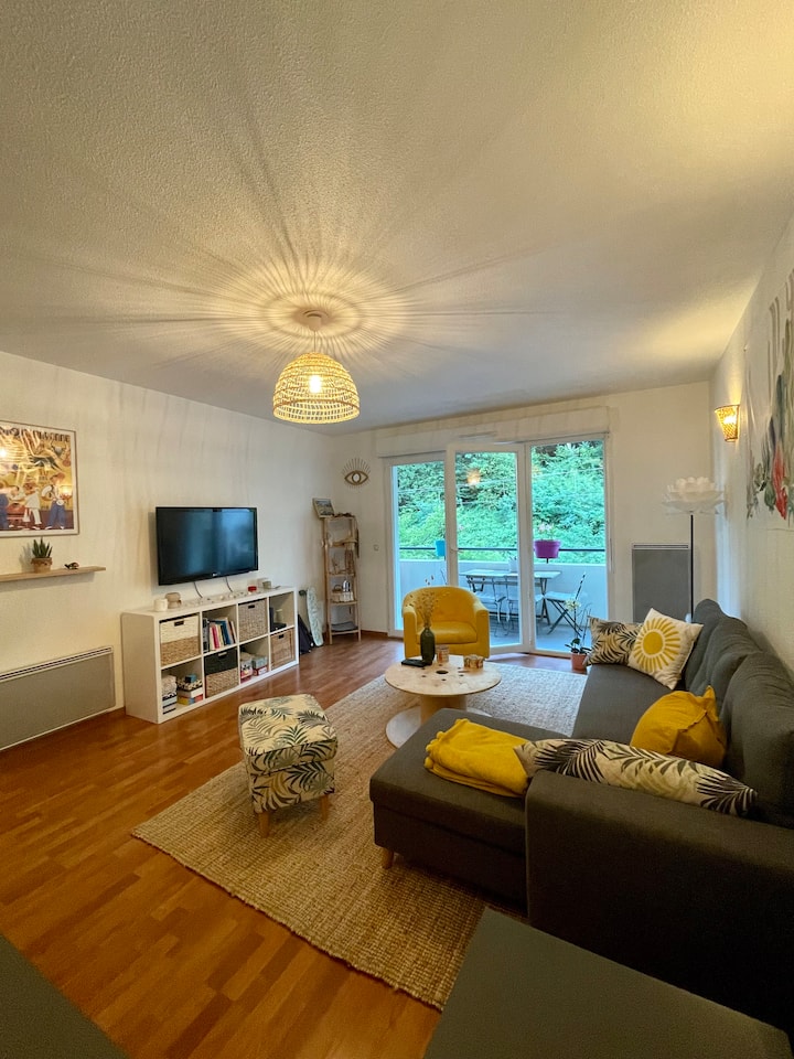 Appartement Calme Avec Terrasse & Parking Gratuit - Bayonne