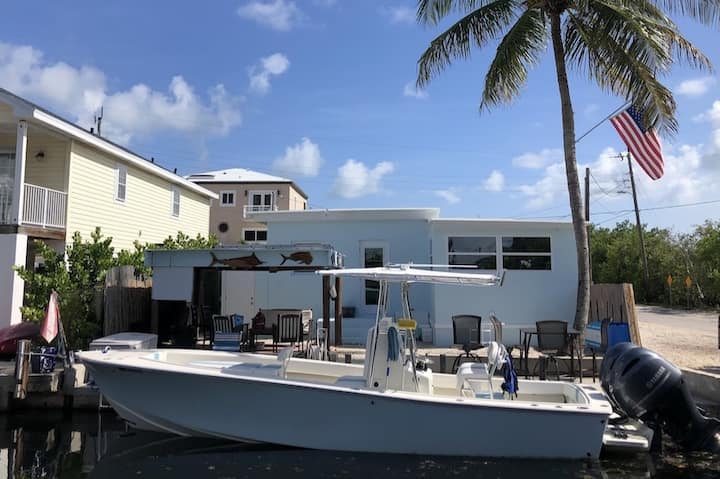Beautiful Remodeled Home On The Water! 40ft Dock! - Key Largo, FL