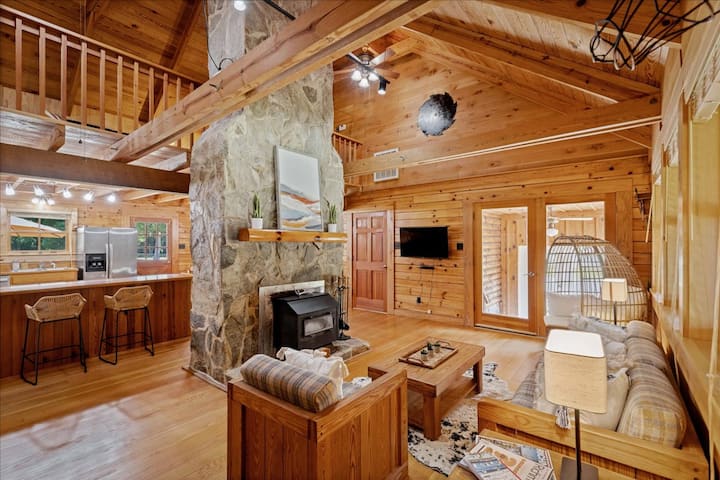 Cozy Cabin @James River; Live/work/play Experience - Chester, VA