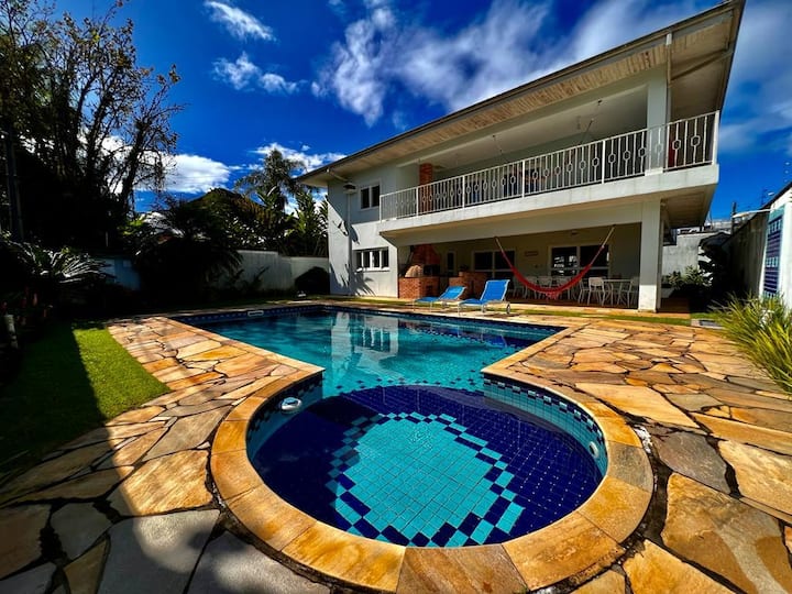 Linda Casa Com Vista Da Serra E Perto Do Mar. - Ubatuba