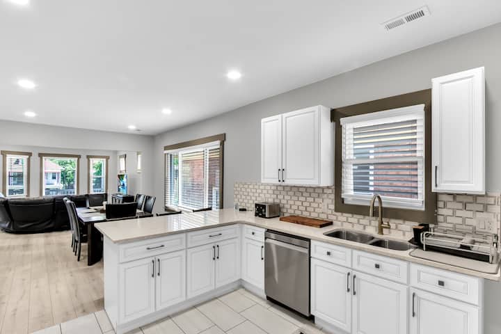 The Mica - Upper - Dearborn, MI