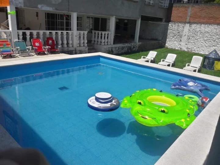 ¡Diviertanse! Cuernavaca Orange House Con Alberca. - Cuernavaca