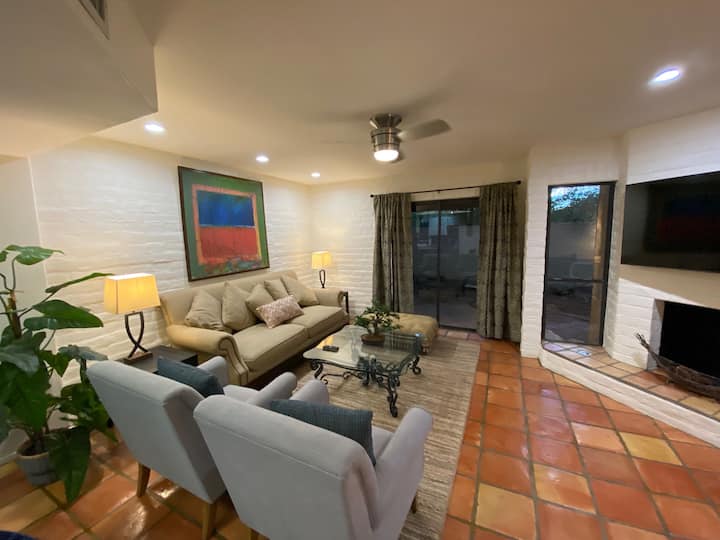 Cheerful, Quiet, Central Townhome #2 - Tucson, AZ