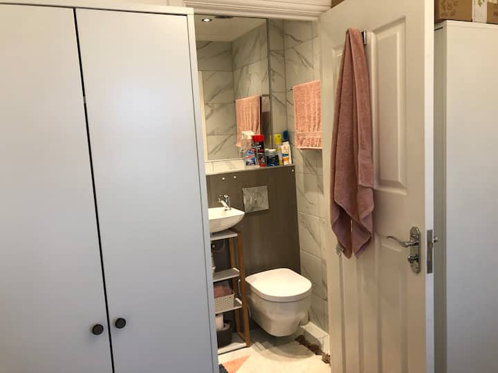 En-suite Single Rm 0miles Hillingdon Hosp Uxbridge - Uxbridge, UK