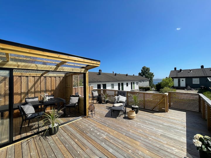 Feriehus Med Sjøutsikt Nærdyreparken/krsandsentrum - Kristiansand