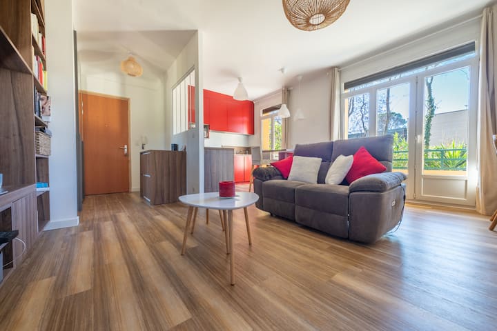 Lumineux Et Cosy T2 En Centre Ville - Cabriès