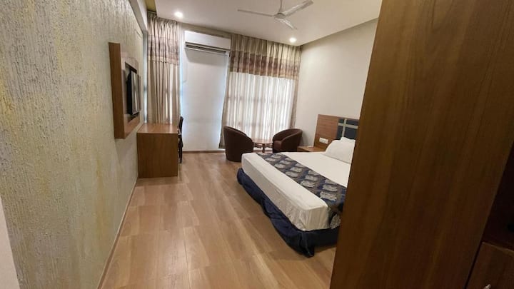 Standard Twin-cp@heaven 7 - Himatnagar