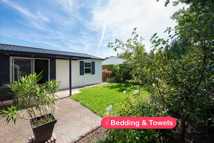 Fully Fenced ~ Private Garden/parking Space! - Oisterwijk