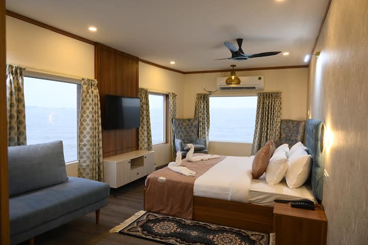 Suite Room - Chilika Lake
