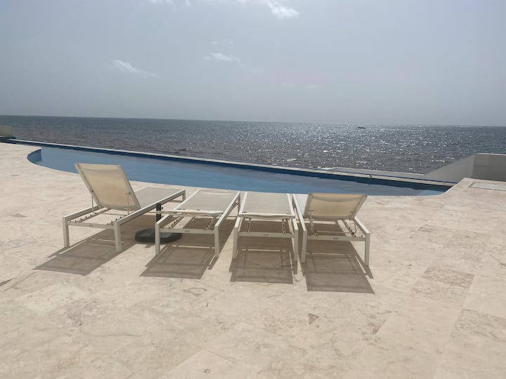 Beach Front Condo With Pool, 3bd/3bth - Puerto Morelos