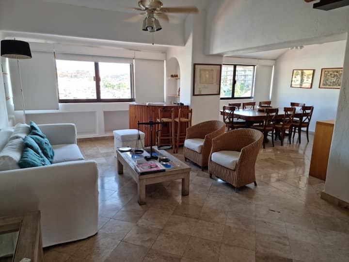 Great 3 Bedroom Condo Right At The Marina! - Cabo San Lucas