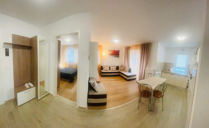 Studio Arghezi - Brașov