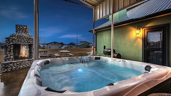 Start The New Year Lakefront, Hot Tub Retreat, 5br - Lake Texoma