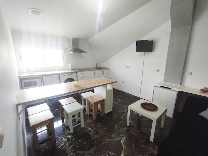 Apto. Acogedor Y Renovado. - Cambados