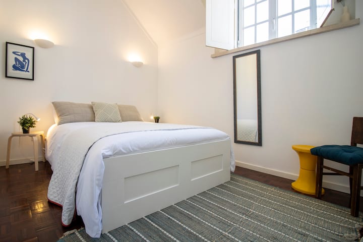 Cozy Apartment In Coimbra Historical Center - Coimbra
