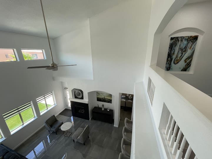 Relaxing/comfortable Spacious Modern Home - El Paso, TX