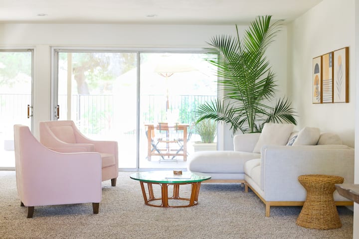 Relaxing Home In Lakewood Country Club - Norwalk, CA