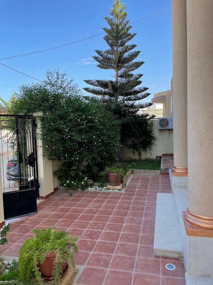 Superbe S+2 Dans Une Résidence De Lux Avec Jardin - Houmt Souk