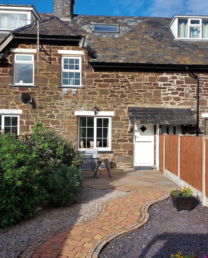 Railway Cottage, Conwy - Conwy
