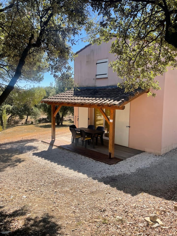 Superbe Appartement 47 M2 Avec Piscine Commune - Sauve