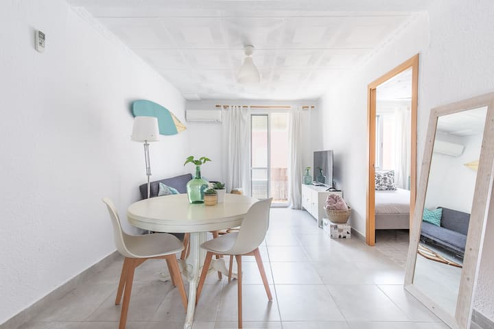 Bright & Cozy Flat In The Fishing District - 塔拉戈納
