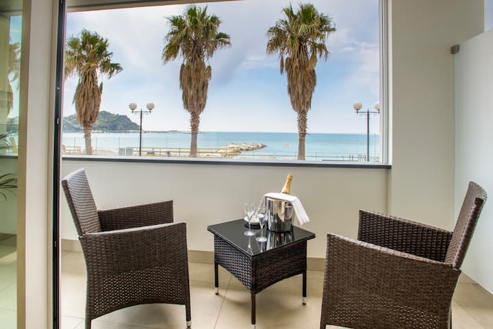 Residenza Elegante Con Vista Mare Da Sogno - Sestri Levante