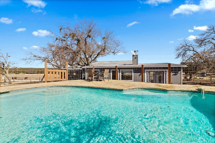100 Acre 3br+bunk Room Ranch House| Pool | Animals - Texas