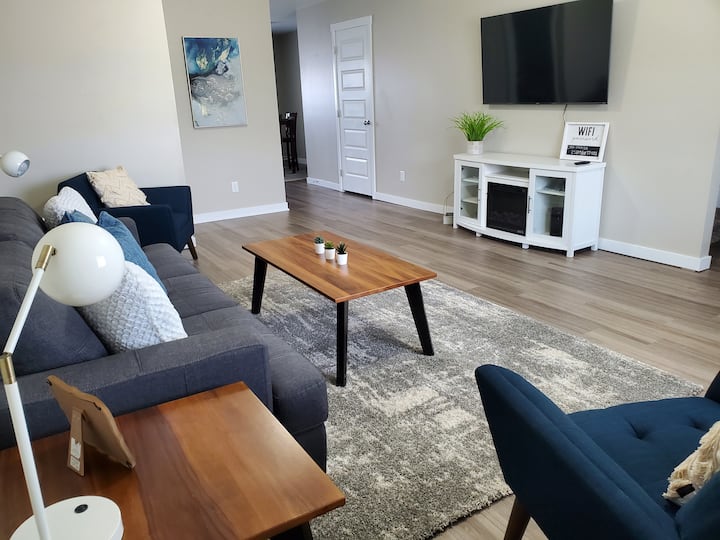 Idaho Falls Townhome! Downtown, Airport/inl. - Idaho Falls, ID