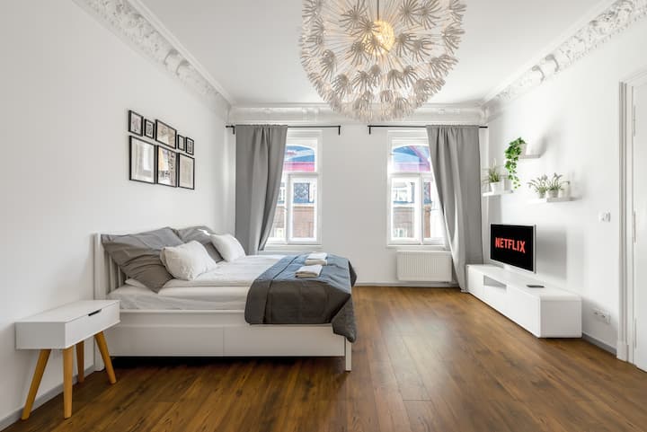 Pied-a-terre Beautiful Apt At The Heart Of Prague - 프라하
