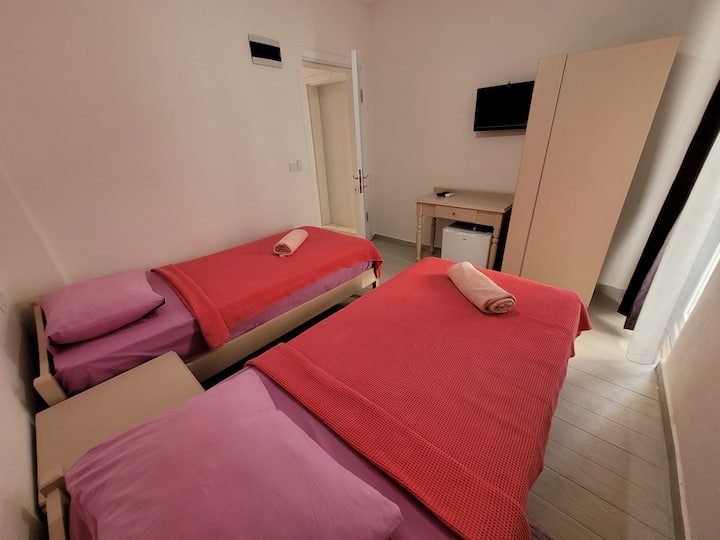 Merkezi Konum 2 Kişilik Odamız - Fethiye