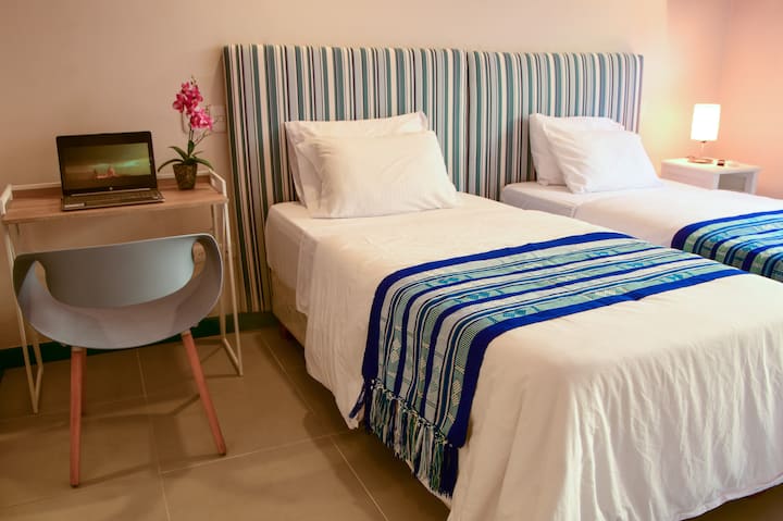 Acogedor Bed And Breakfast En Casa Colonial. - Cartagena