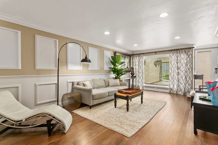 Tastefully Decorated Townhome In Delmar Beach Club - Encinitas