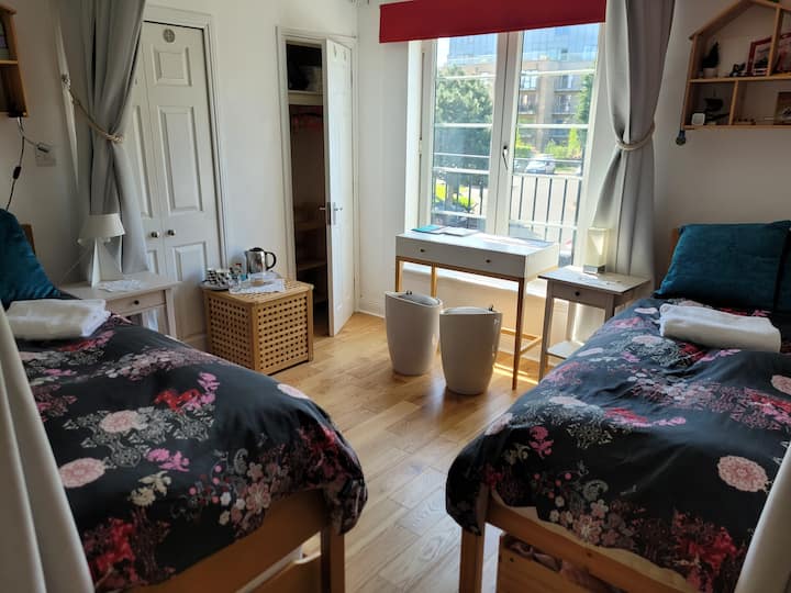 Powderhall Twin En Suite Bedroom - Edimburgo