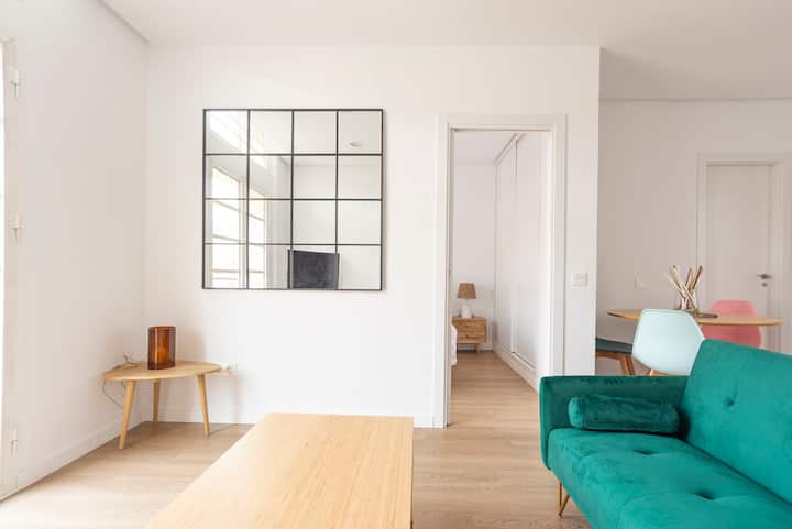 Lovely Two Room Apartment With Patio - 4 Pax - Málaga