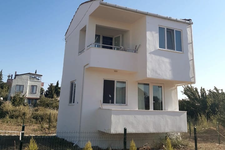 Odunluk İSkelesinde Denize Yakın Müstakil Yazlık - Geyikli