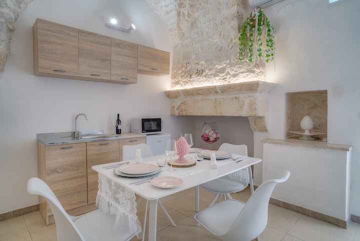 Petalo Di Rosa - Ceglie Messapica