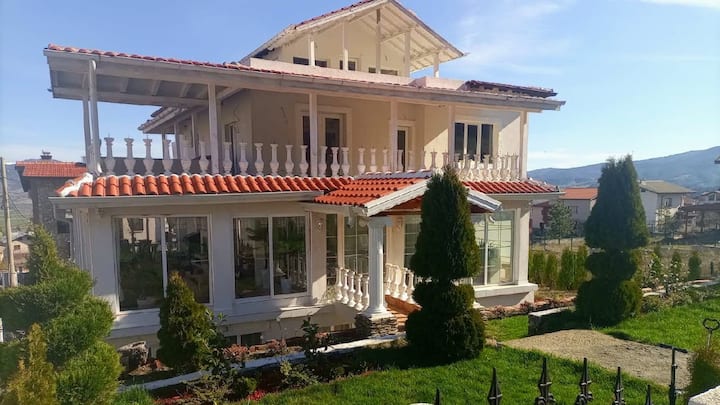 Beliqt Kat - Bulgaria