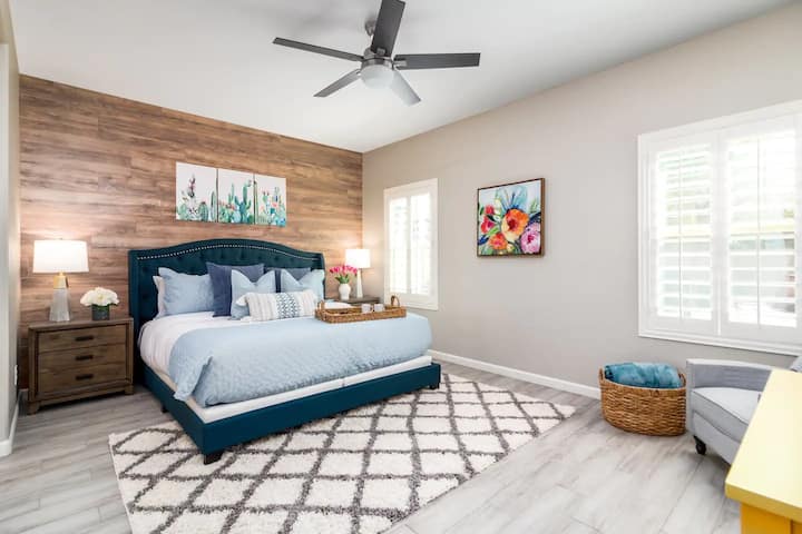 3 Bedroom Beautiful Desert Oasis - Peoria, AZ
