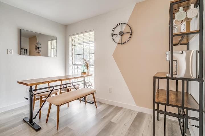 Fermata I Comfy Bungalow In Richardson - Garland