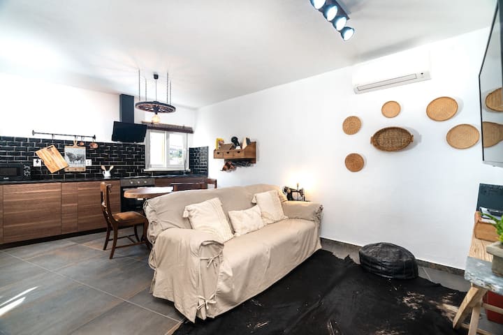 Casa Estábulo- Cozy Rustic Farmhouse (Bull Loft) - Silves