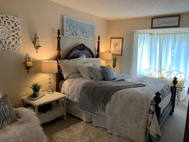 Wine Country Getaway 2 Rms/hot Tub - Healdsburg